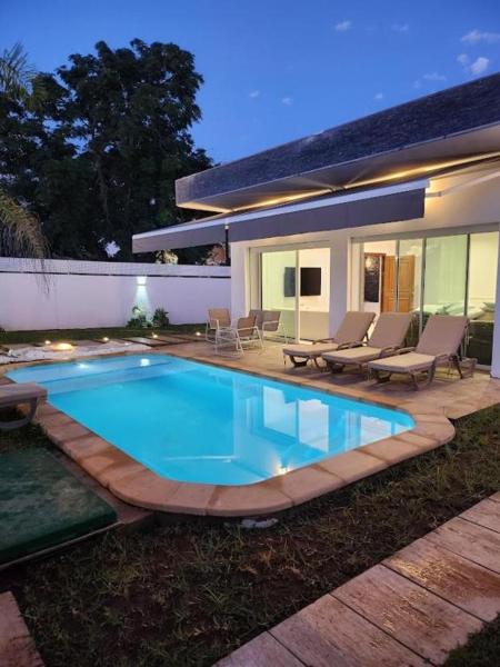 Villa H Modern Living Steps From The Beach - Rabat