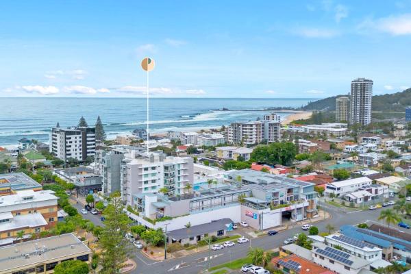 Palm Beach Bliss! Walk To Beach, Cafés & Dining! - Coolangatta