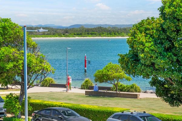 Innes Court Unit 5 7 Sunset Parade - Port Macquarie