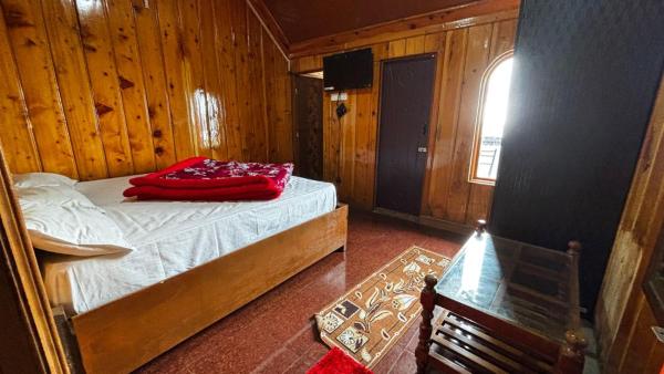 La Manche Castle - Kodaikanal