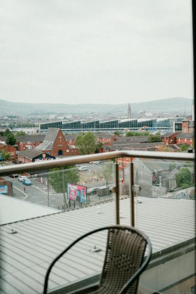 Urban Elegance: Luxury; Sleeps 6 - Belfast