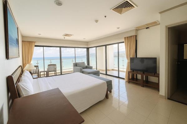 Tallest Tower Patong Beachfront 3br Penthouse - Patong Beach