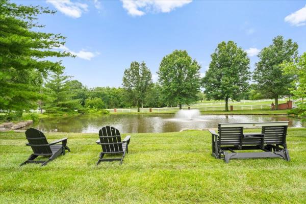 2br Guesthouse Near Lakes With Bbq & Hot Tub - Lee's Summit, MO