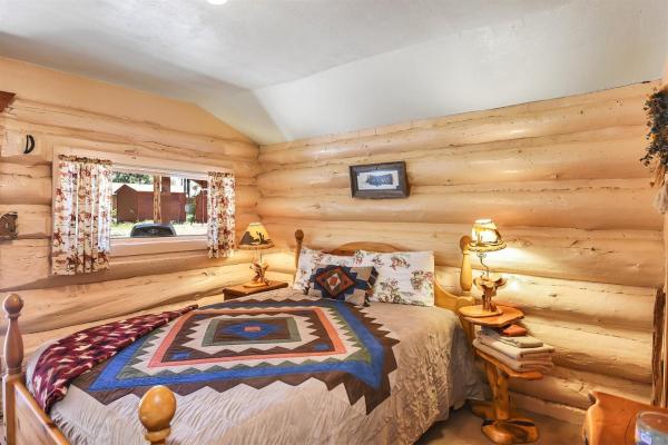 Rogers Cabin Historic Log Cabin In The Woods Near Grand Canyon Flagstaff - Arizona