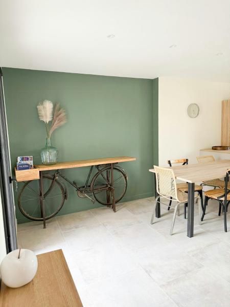 Provençal Farmhouse - Malaucène