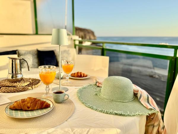 New Apartments The Terrace By The Sea -Ocean & Pool View - Comodoro, Los Cristianos, Tenerife - Los Cristianos