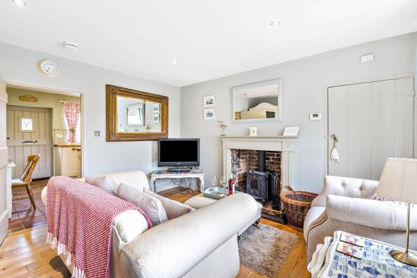 Sutton Cottage - Burnham Market