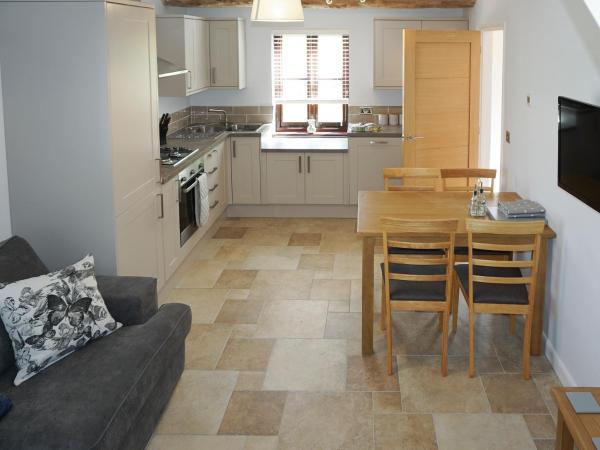 The Cob Barn - Ukc1852 - Dawlish