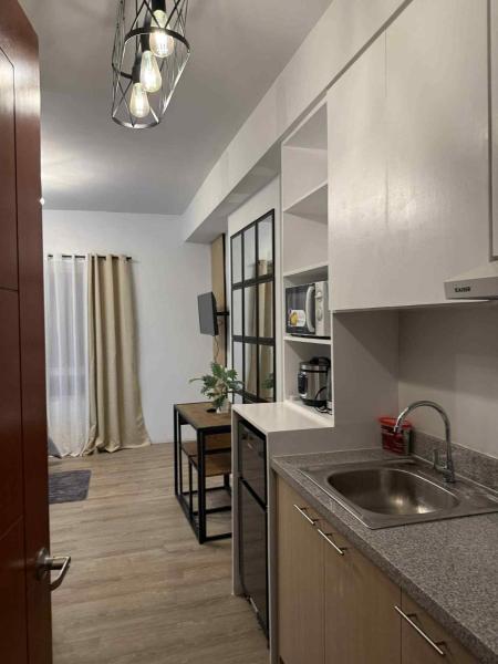 Grinvel Majas - Bacolod