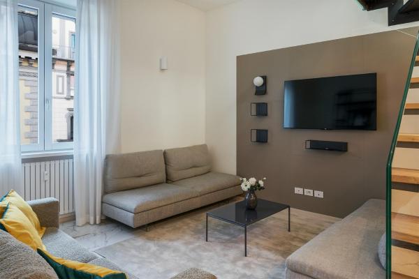 Luxury Milan Apartment - Historic City Center - Milão