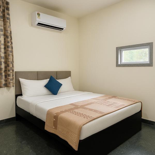 Shri Radhey Krishna Paying Guest House - Vrindavan