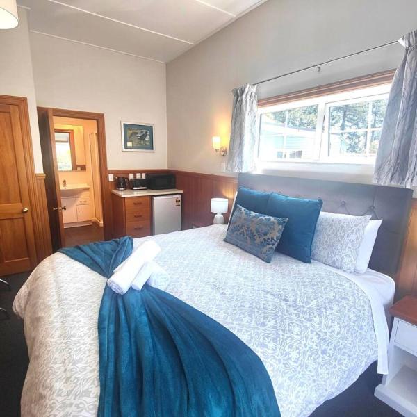 Huka Villas - Apartment - Lake Taupo