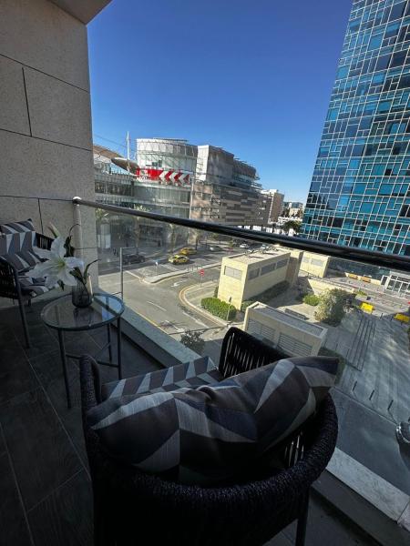 Damac Two Bedroom Furnished Apartment - Amman