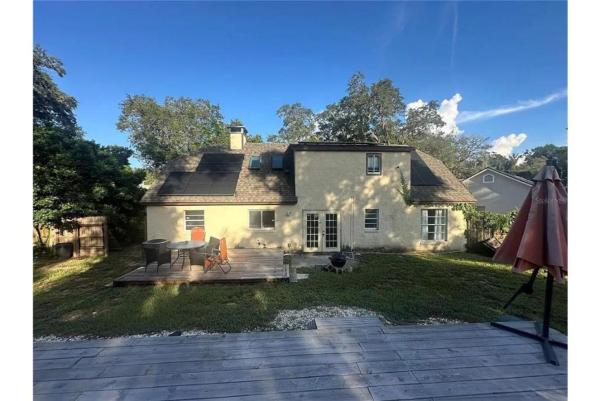 Private Backyard • Drive To Disney - Mount Dora, FL