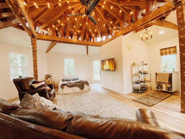 Star-lit Dome Suite - Travelers Rest, SC