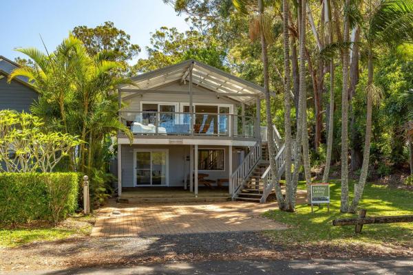 Reflections - Smiths Lake