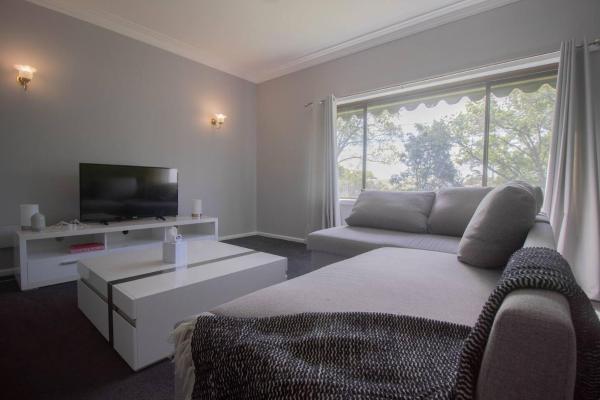 A Touch Of Sage On York - Ballarat