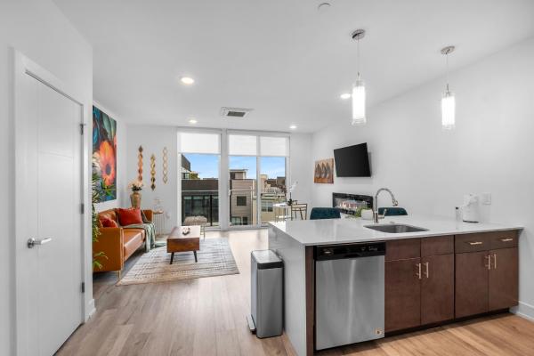 Sleek 1br Hideaway Gym, Pool Balcony - 필라델피아