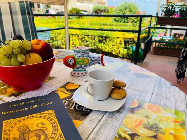 Etna Marine Garden - Riposto