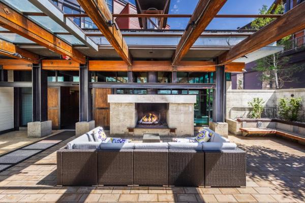 Main & Sky - Park City, UT