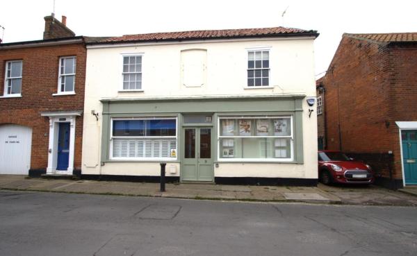 Shiny Pebble - Southwold