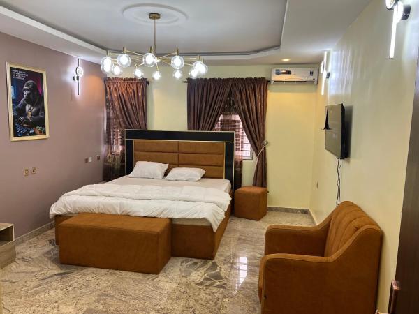 Gold Royal - Nigeria