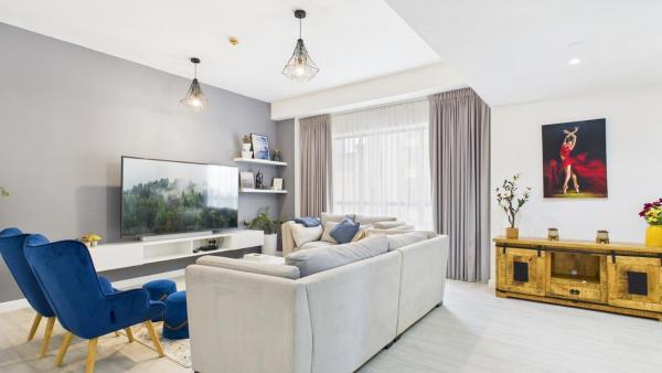 Spacious 2 Br With Sea And Marina View Bahar Jbr - Dubai