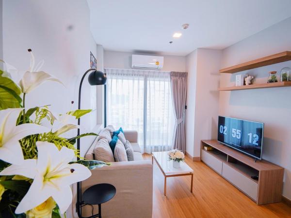 Sky River Room Overlooking The City Of Chiangmai 102n50 - Chiang Mai