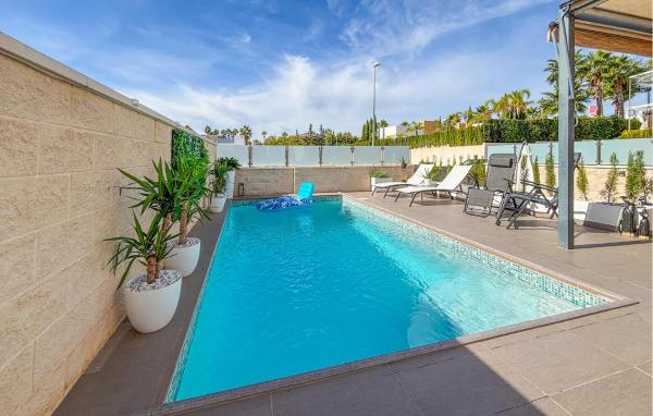 Stunning Home In Rojales - Rojales