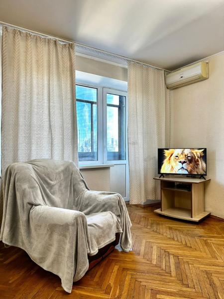 Ordinary 1 Room With A Gorgeous View - Kiev