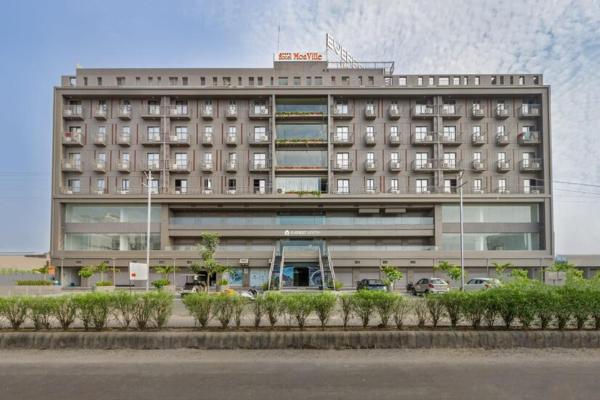 Hotel Monville - Vadodara