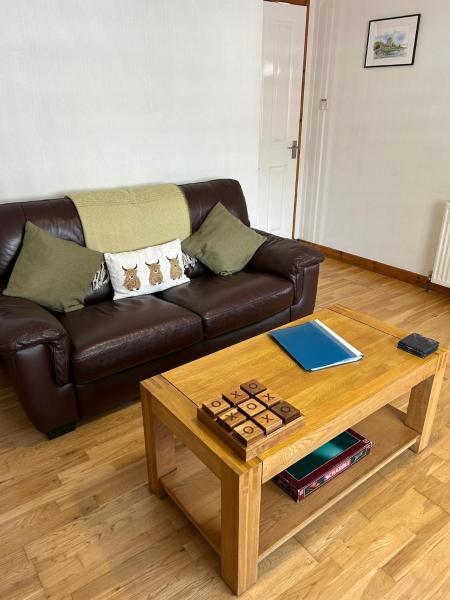 Cosy 1 Bedroom Ground Floor Flat, Central Inverness - Loch Ness