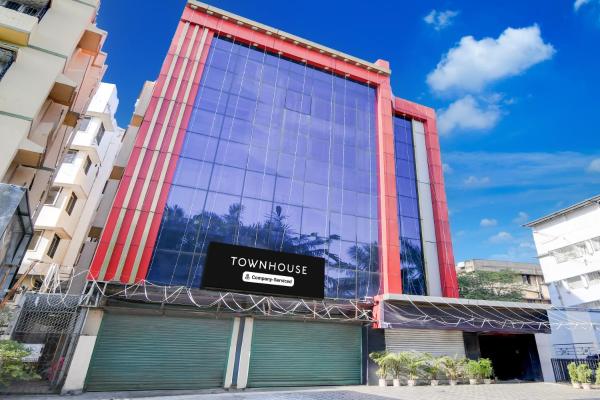 Townhouse Lake Town Clock Tower Formerly Crown Comfort - Calcutta