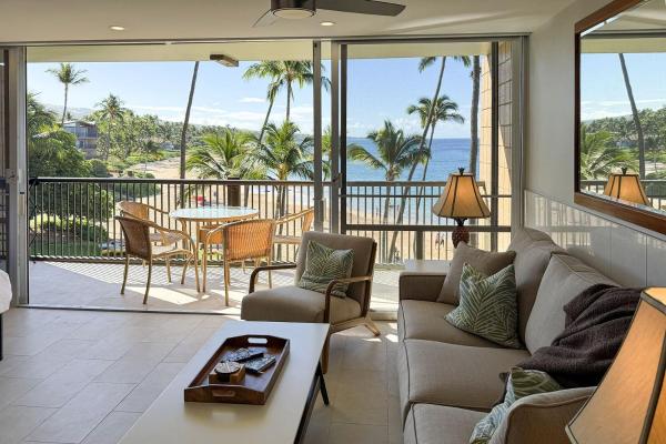Mana Kai 304 - Renovated Oceanfront 2br/2ba Condo, Split Ac, Beach Access, Views - Wailea, HI