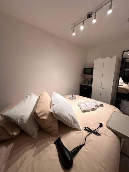 Room 10 Mins To Waterloo By Tube - Leyton