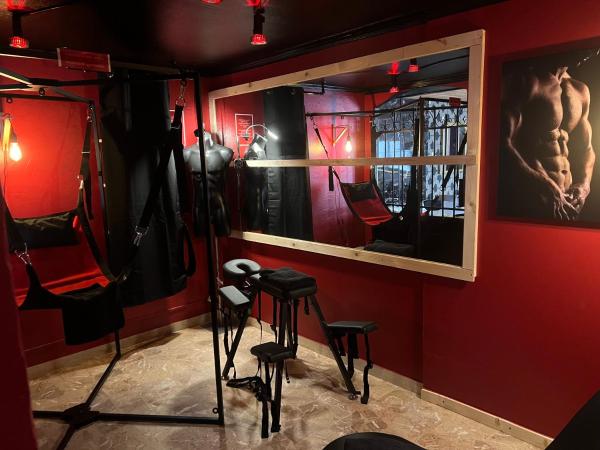 50 Nuances De Parenthèses - Villette-d'Anthon