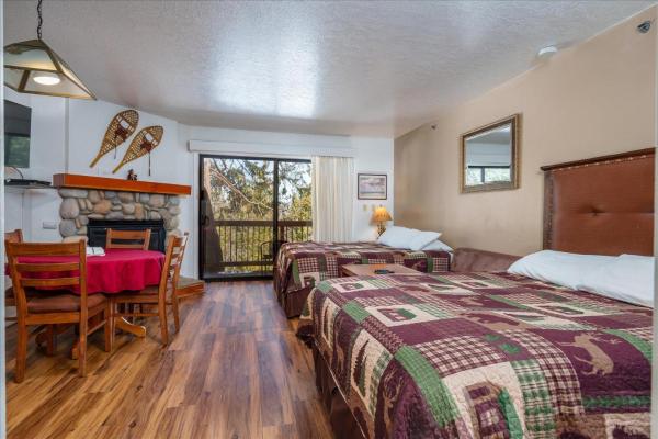(B109) Studio Condominiums - Yosemite West, CA
