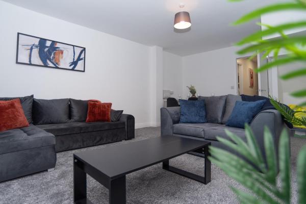 Beech House - With Parking - Telford - Bridgnorth