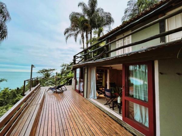 Casa 4 Suítes - Vista Para Barra Do Sahy - São Sebastião