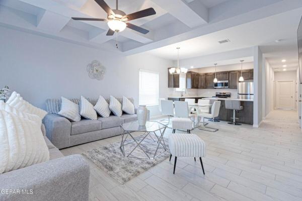 Confortable House In West Side - Santa Teresa, NM