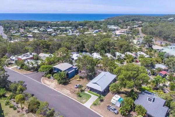 Mambo #5 Double Storey Holiday Home - Agnes Water