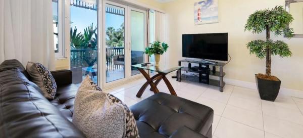 Lovely Apartment With 24h Security - Walking Distance To Beach, Downtown, Shops And Restaurants - Nassau