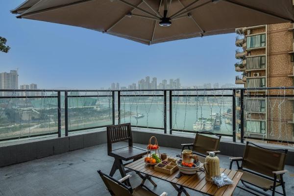 Michen Designer B&b Hongyadong Branch - Vintage Terrace Room - Chongqing