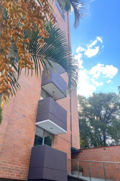 Poblado Apartasuite 2 Personas Cerca Club Campestre - Envigado