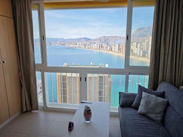 Moonone Benidorm - ラルビル