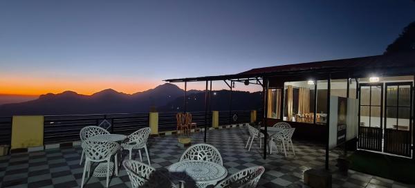 The Whyt Deluxe Homestay - Kanatal
