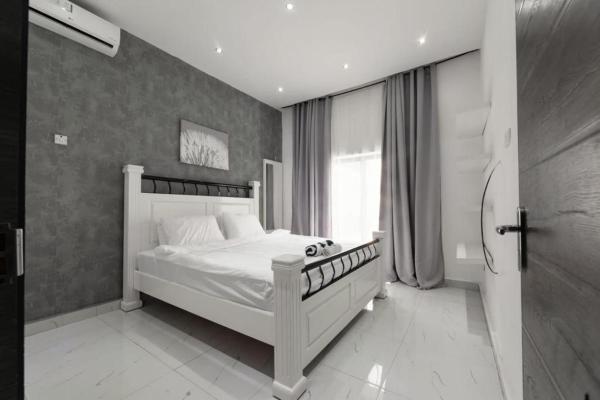 Chamis Apartment - The Gambia