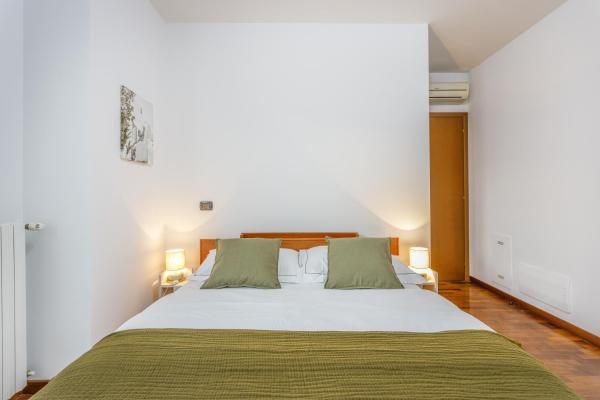 Parking & Free Wifi - Functional Apartment - Carpi