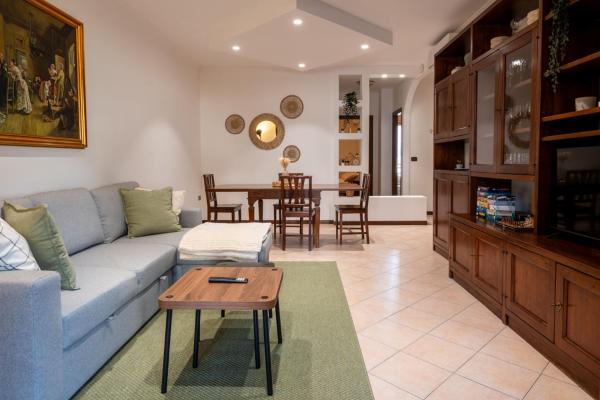 Turin Terrace Home - 2 Camere, 2 Bagni, Metro A Due Passi - Turin