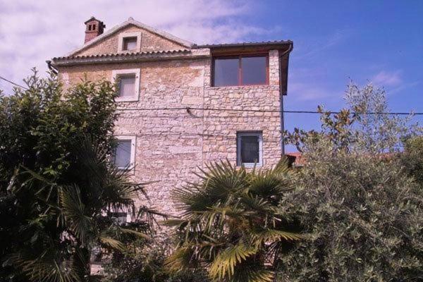 Steinhaus Kastel - Strunjan